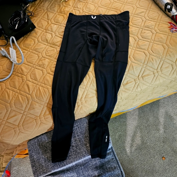 Vuori | Pants | Two Vuori Asrv Mens Runner Pants | Poshmark
